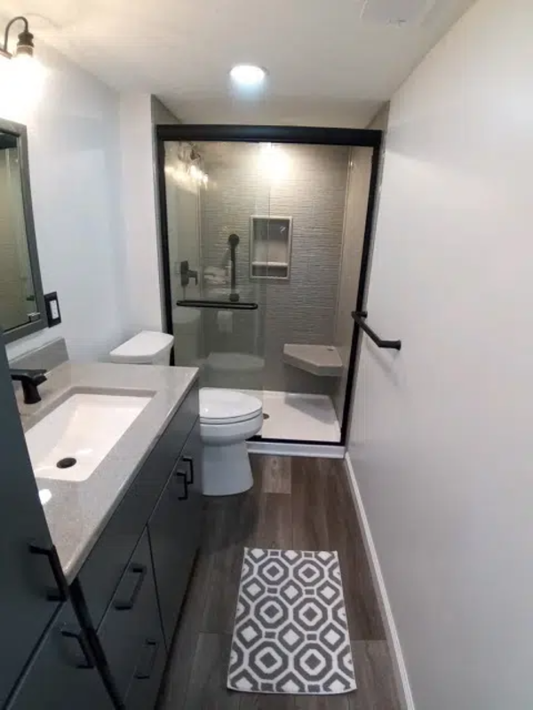 Onyx Showers | Wilkerson Floors