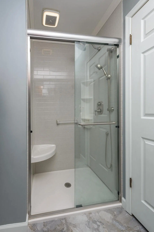 Onyx Showers | Wilkerson Floors